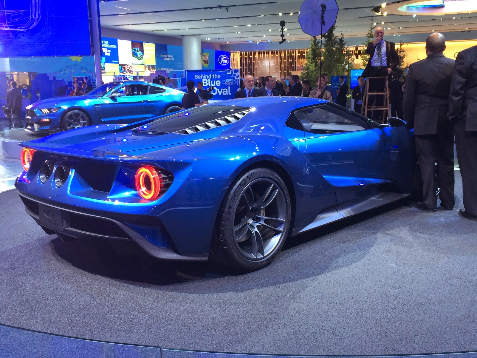 5 Best Cars from 2015 Detroit Auto Show - NAIAS | Engineering Explained