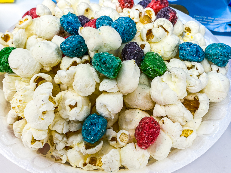 Tales of the Flowers: Smartfood Cap'n Crunch's Crunch Berries Popcorn ...