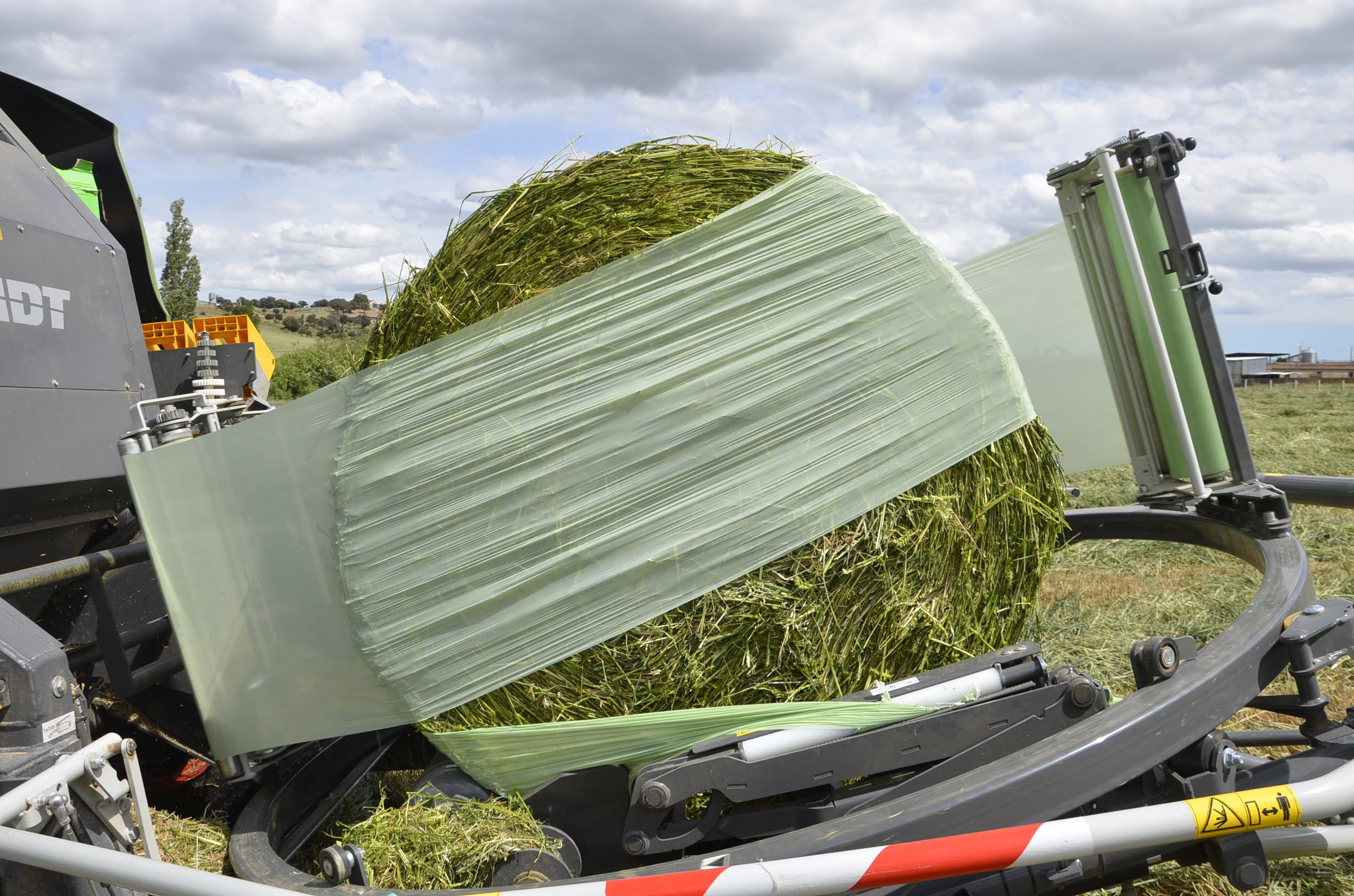 Harvesting days (I). Forage with Fendt