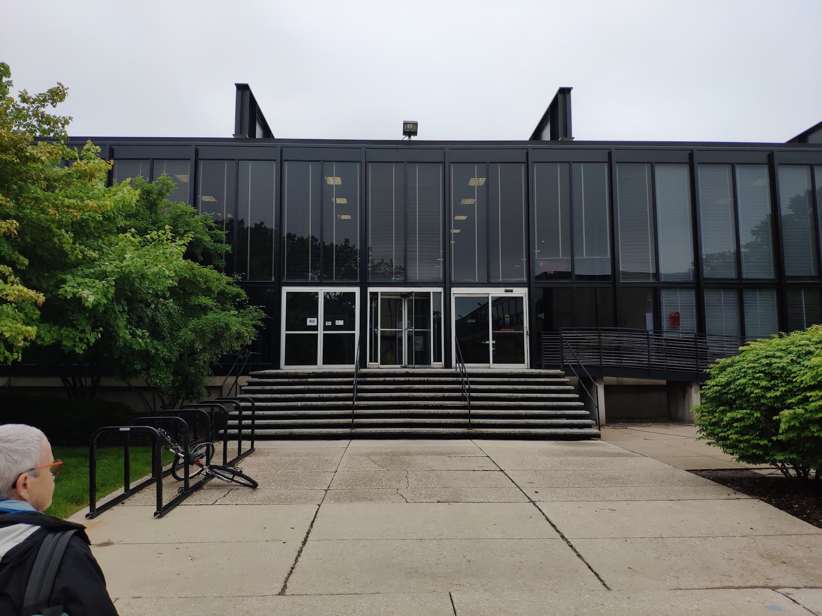 EntreVoir: IIT - Hermann Hall - Skidmore Owings & Merrill