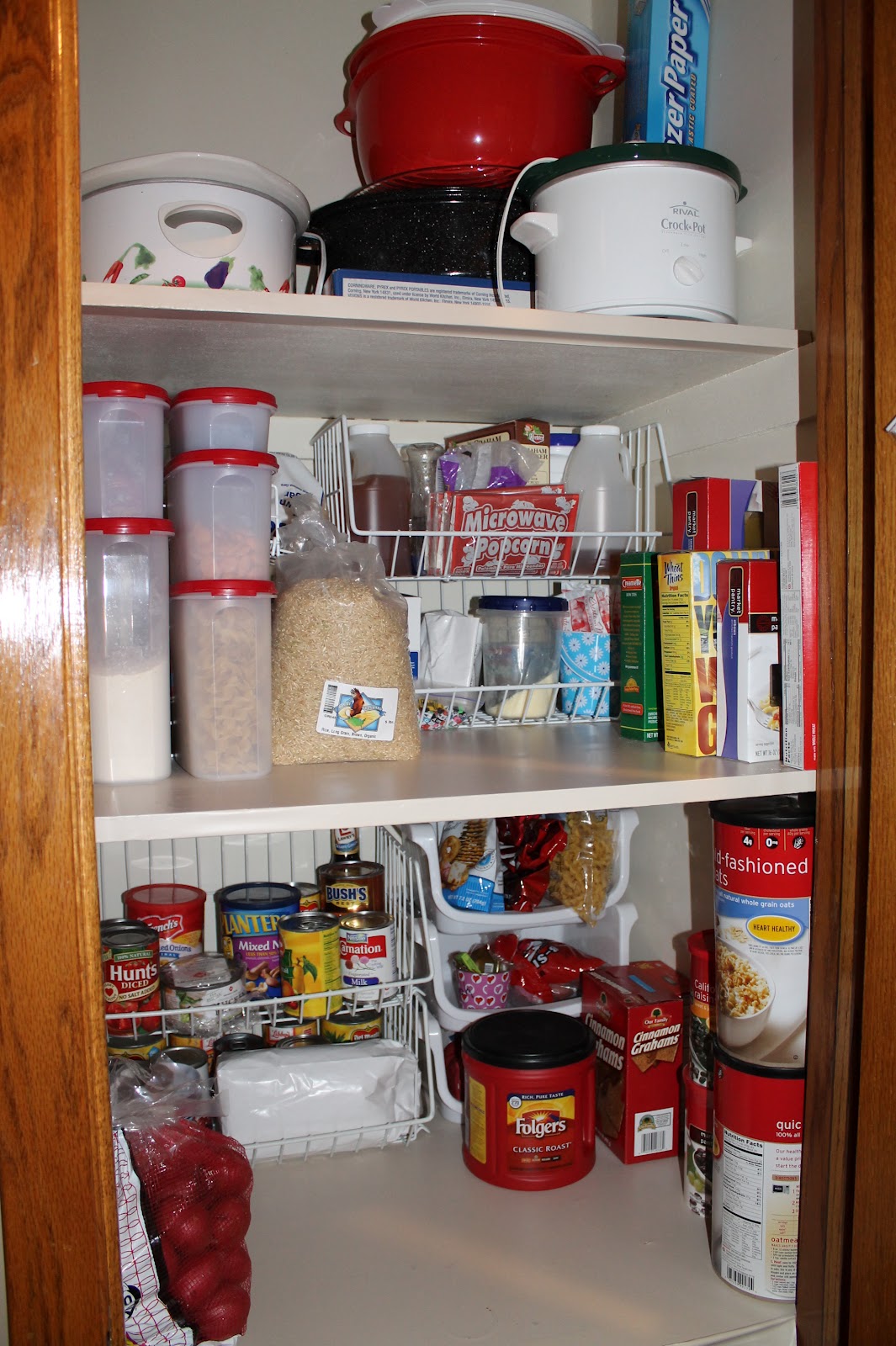 Decluttering the Pantry - Project Simplify Week 2 - The Purposeful Mom