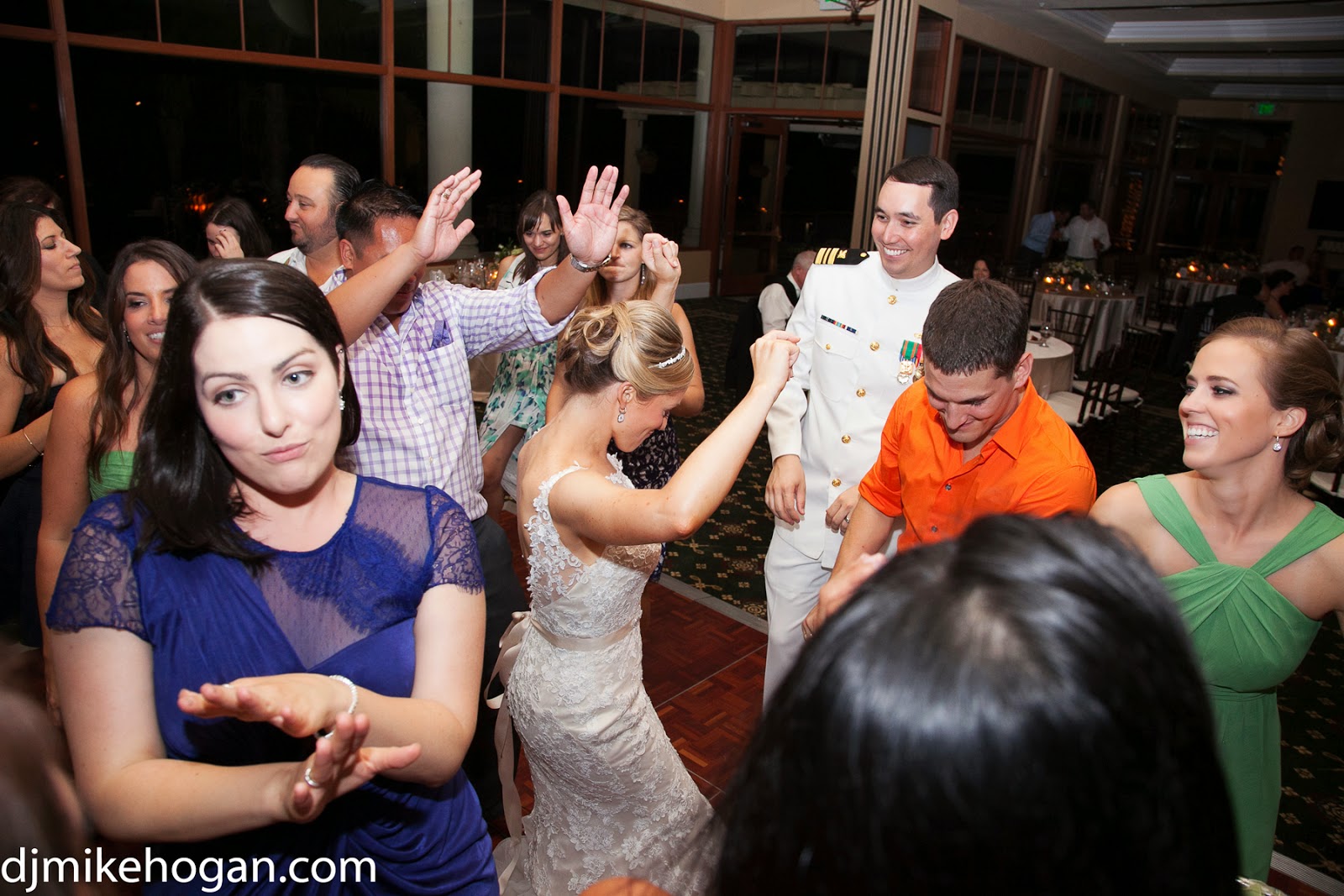 Entertainment At Large - Newlyweds and more...: Christopher & Pamela ...