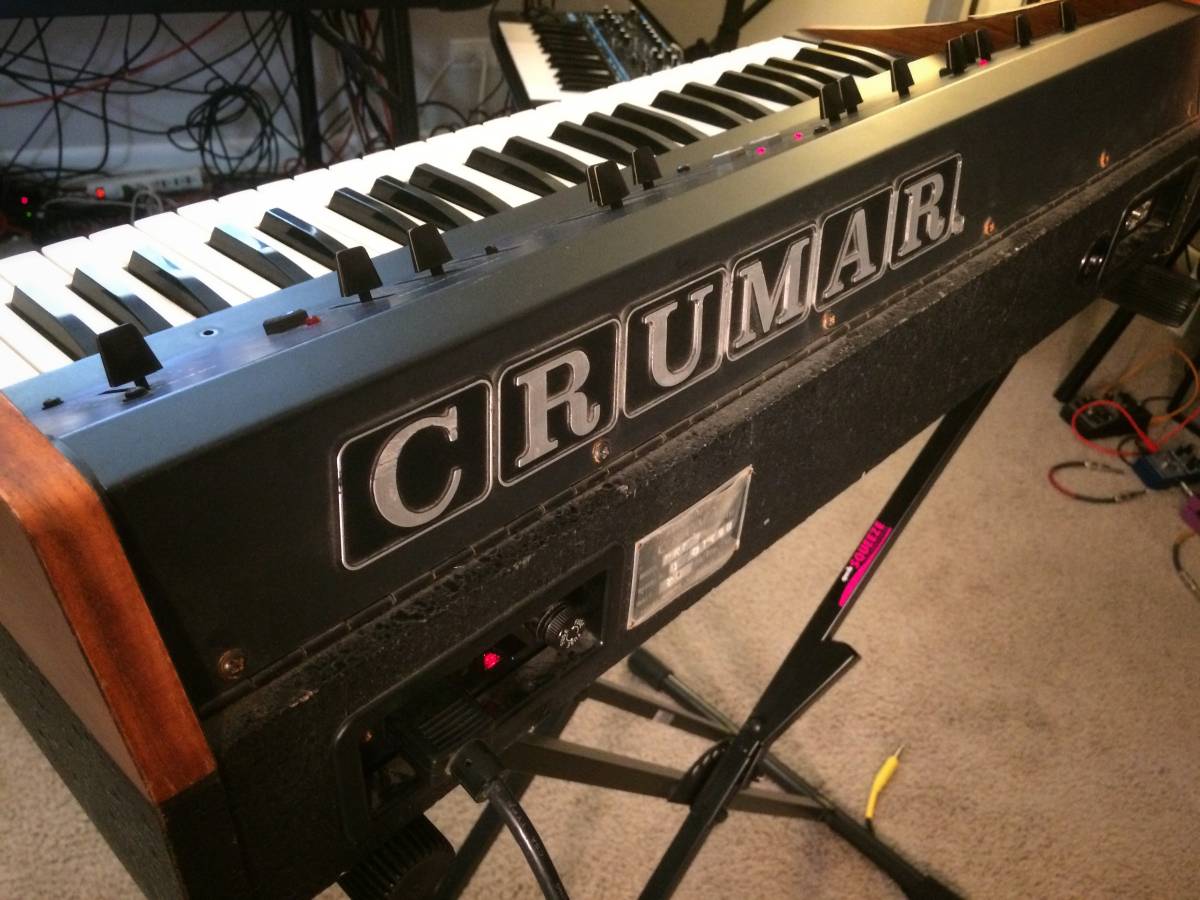 MATRIXSYNTH: 1979 Crumar Performer