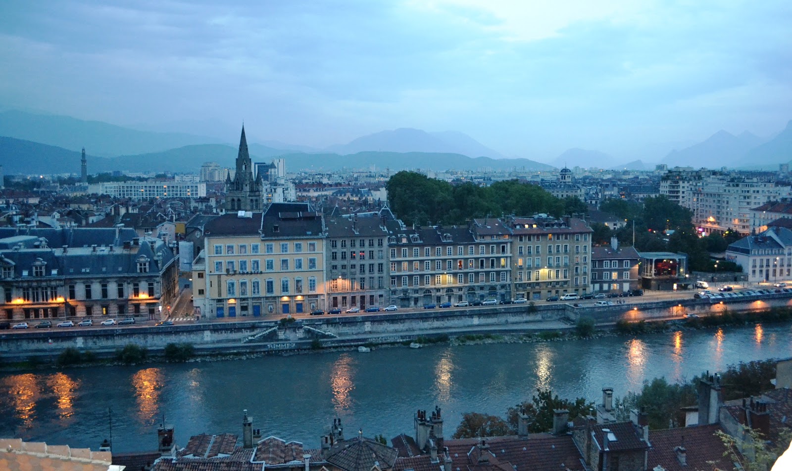 Diário de um Jornalista Nerd: Turismo em Grenoble - Parte 1