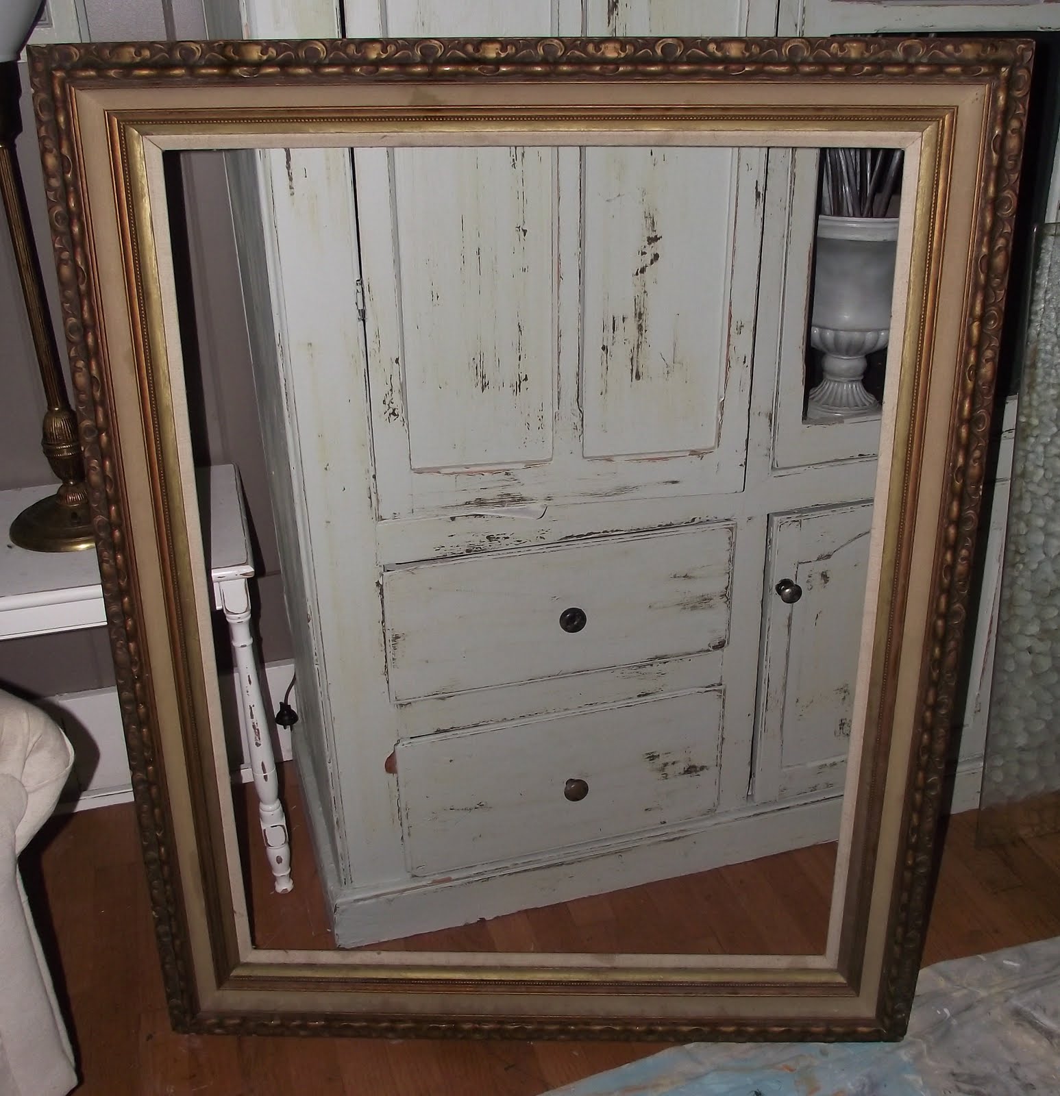 Serendipity Chic Design: Shabby chic distressed frame...VEEERY Large!!