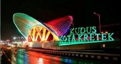 Panorama keindahan menara kudus: Keindahan kota kudus