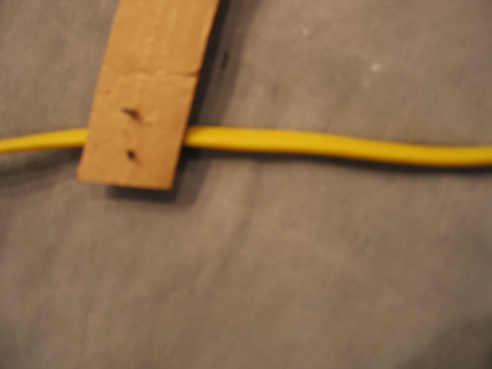 Runhigh tips 4 All: How to "Staple Electrical wire" in hard to reach ...