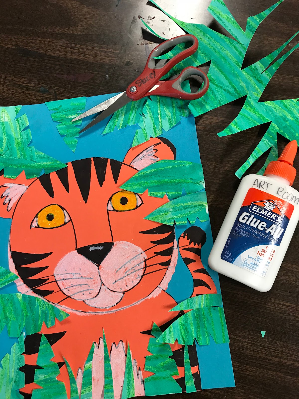 Elements of the Art Room: Kindergarten Tiger Collage
