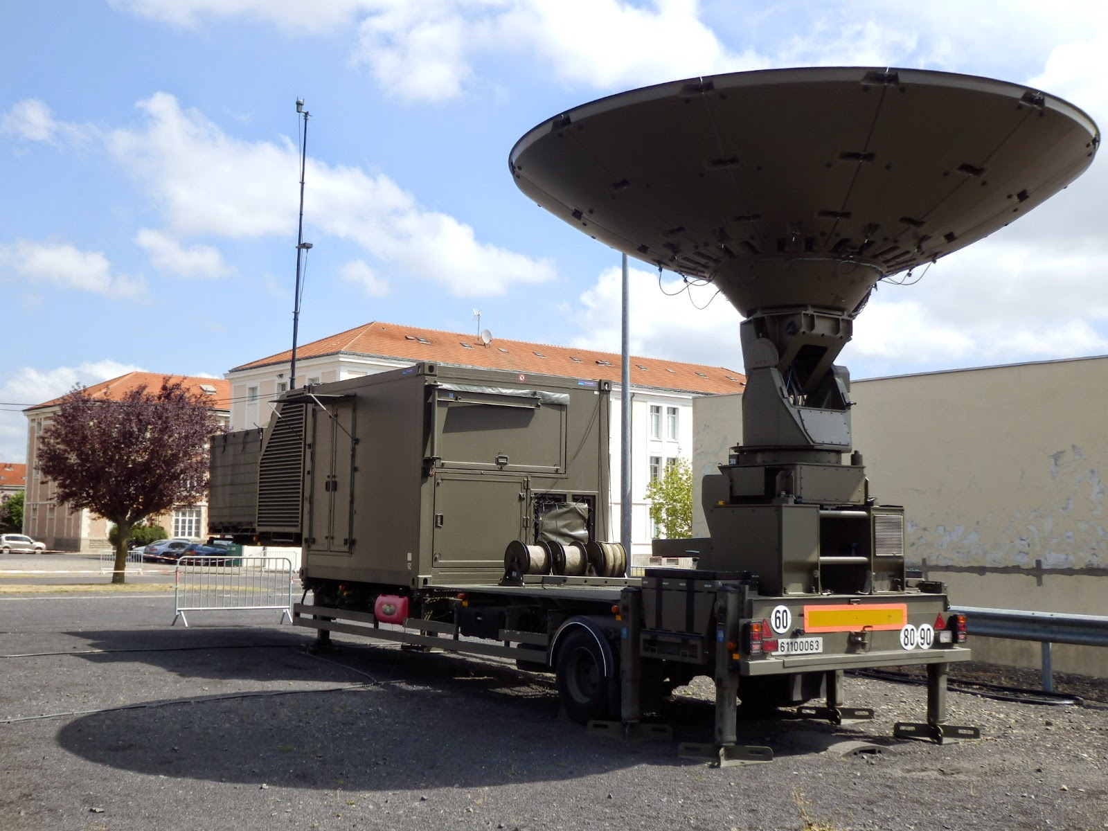F5IRO Freddy: Les matériels de l'arme des Transmissions F5IRO Freddy: Les matériels de l'arme des Transmissions