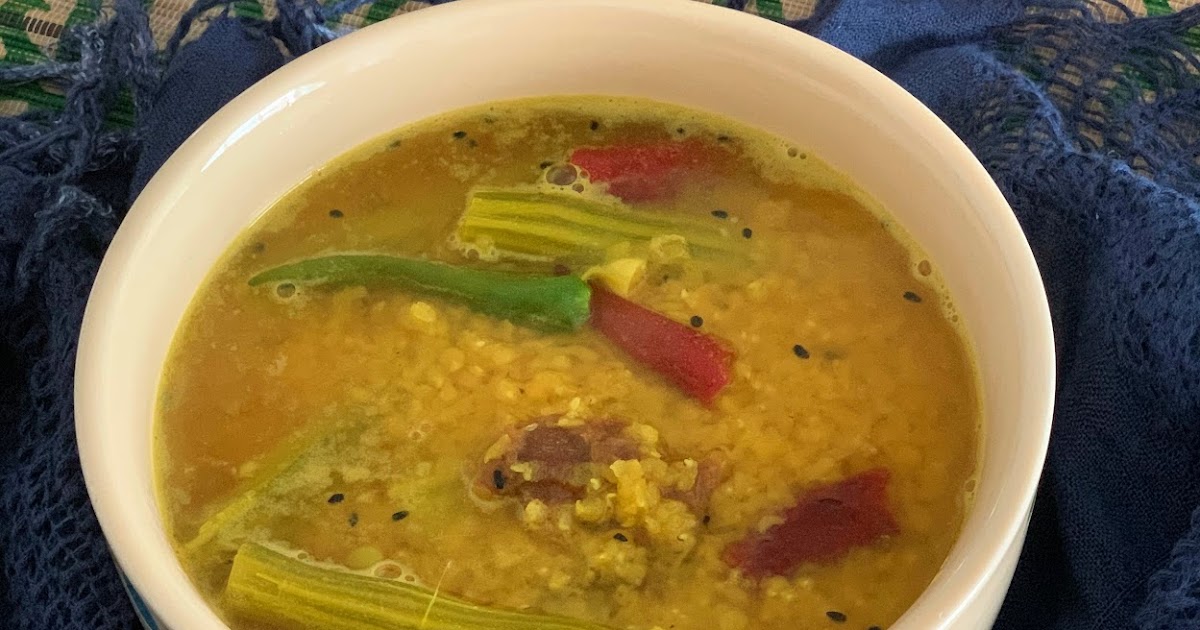 CURRY AND SPICE: SHOJNE DATA TETUL DIYE MUSHUR DAL