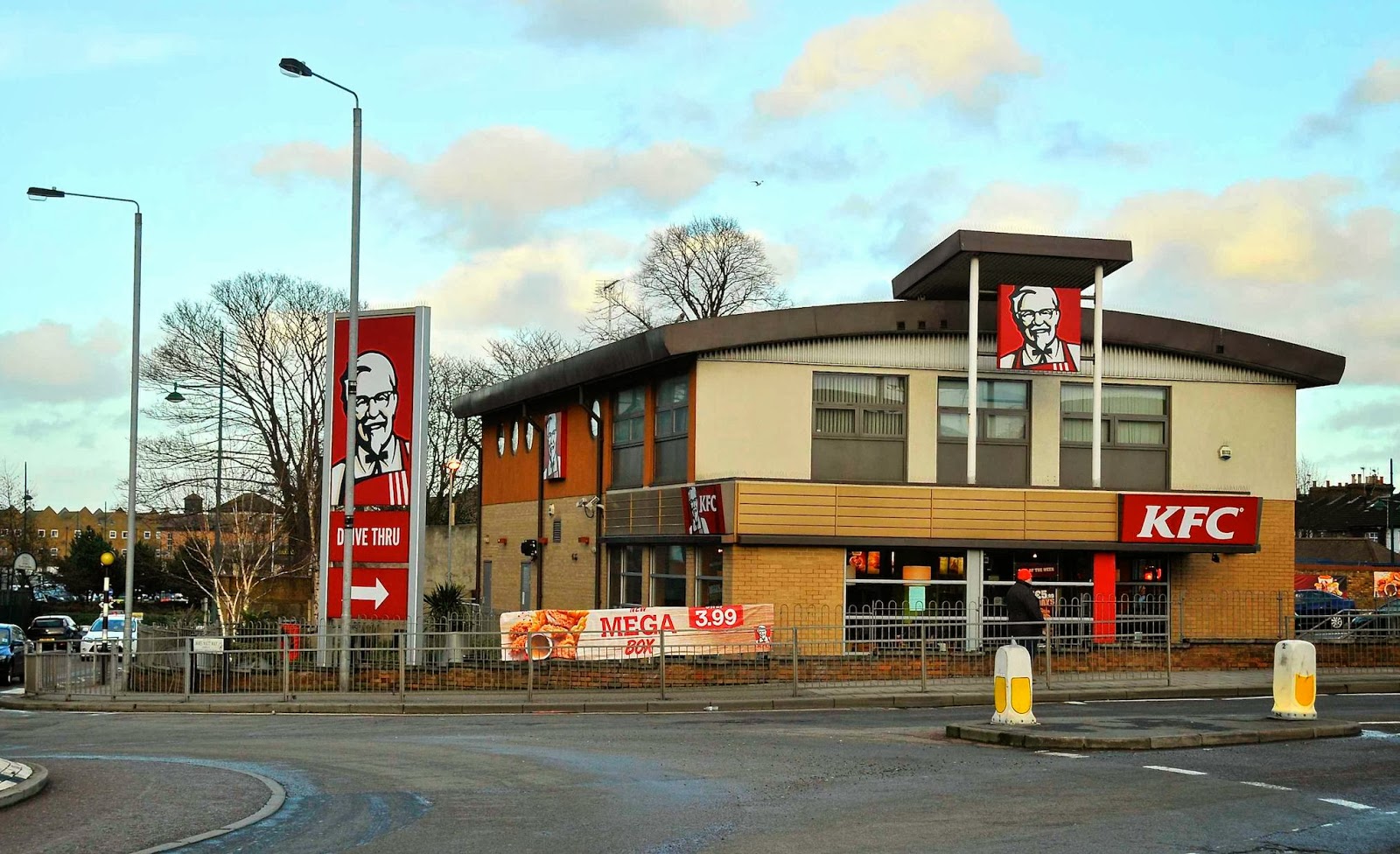 Arthur Pewty's maggot sandwich: Erith KFC 24/7?