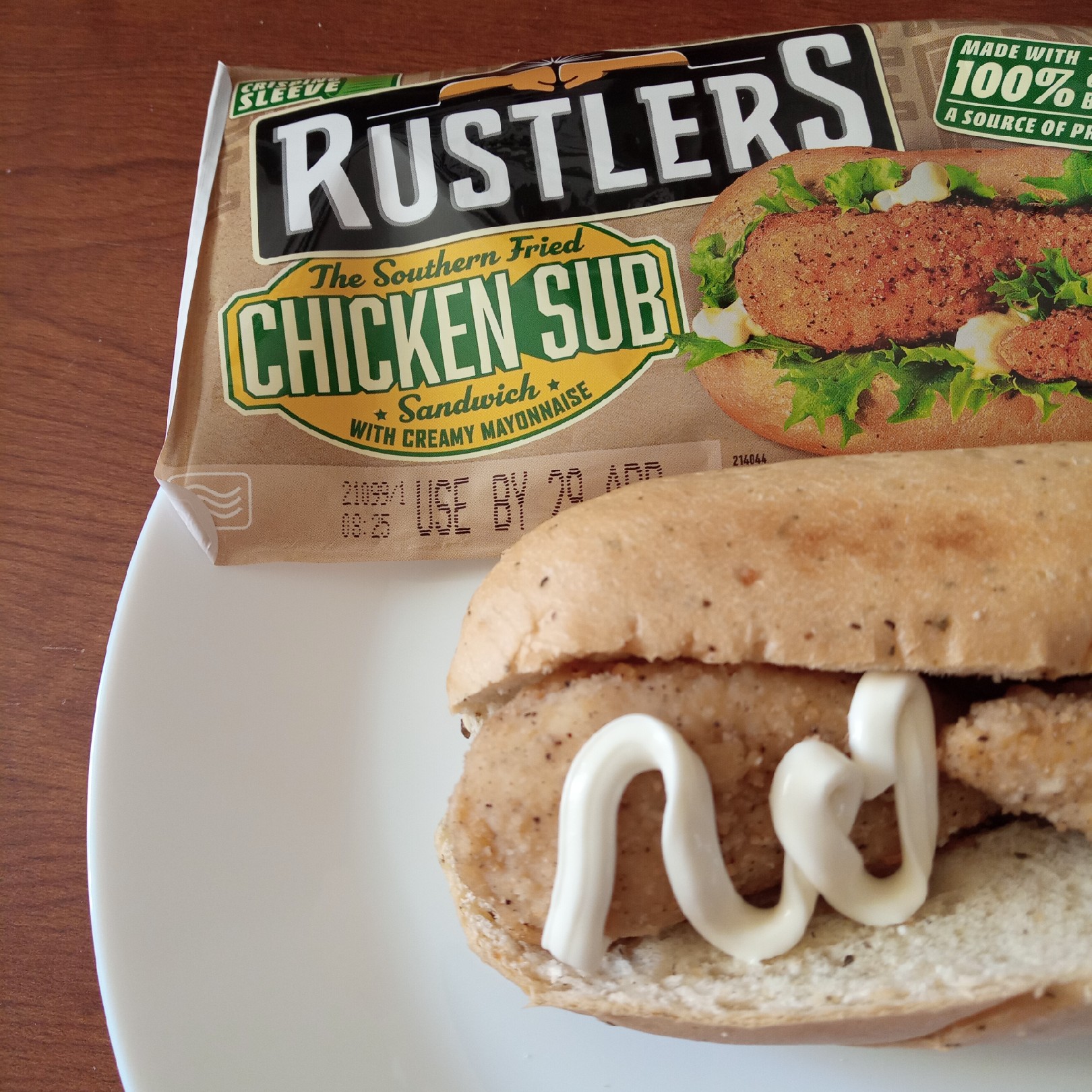 Supersupergirl's Food Reviews: Rustlers Southern Fried Chicken sub
