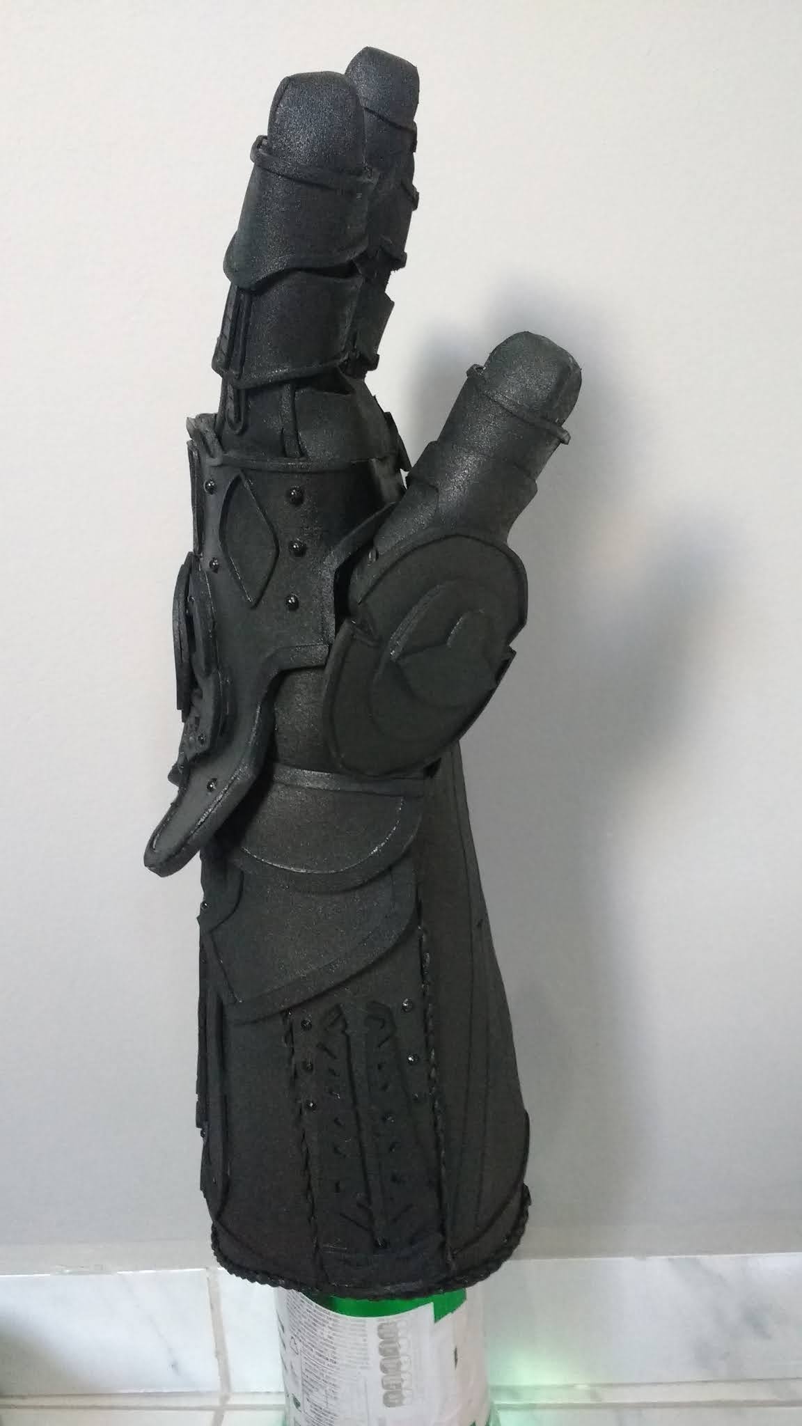 Arte Safira: Manopla do infinito com e.v.a tutorial bem simples