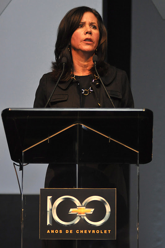 Revista CHIC: .:. AUTO-NOTÍCIAS - 08-11-2011