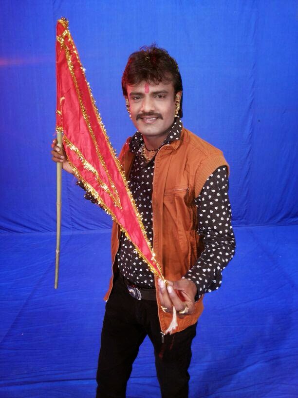 gujarati-siger: Rakesh Barot - Evergreen Gujarati Singer - Best ...