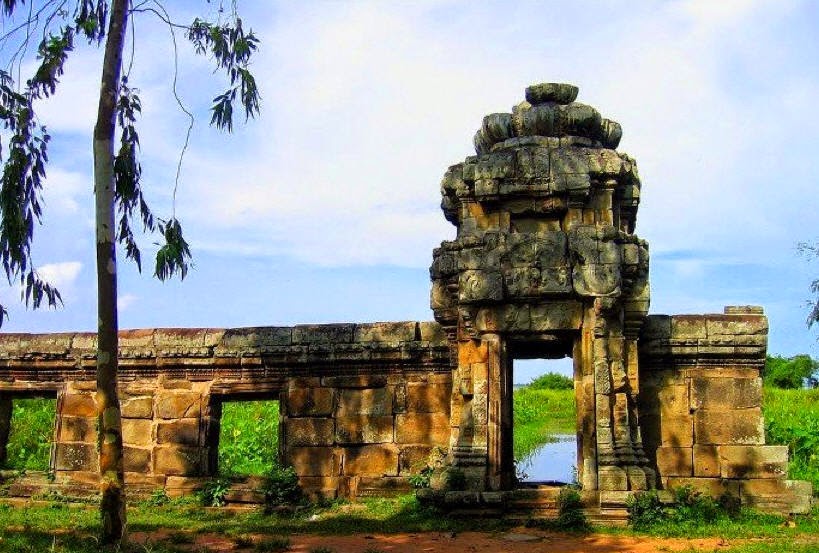 Cambodia Temples : East Mebon Temple