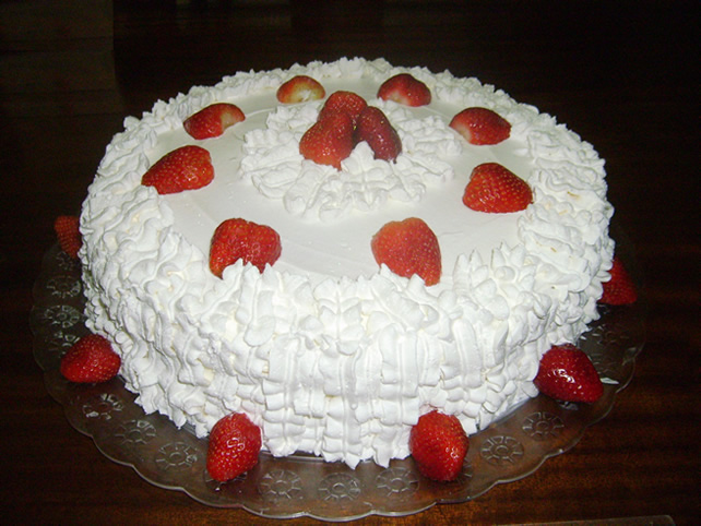 Bolo de morango – Bolo Mania