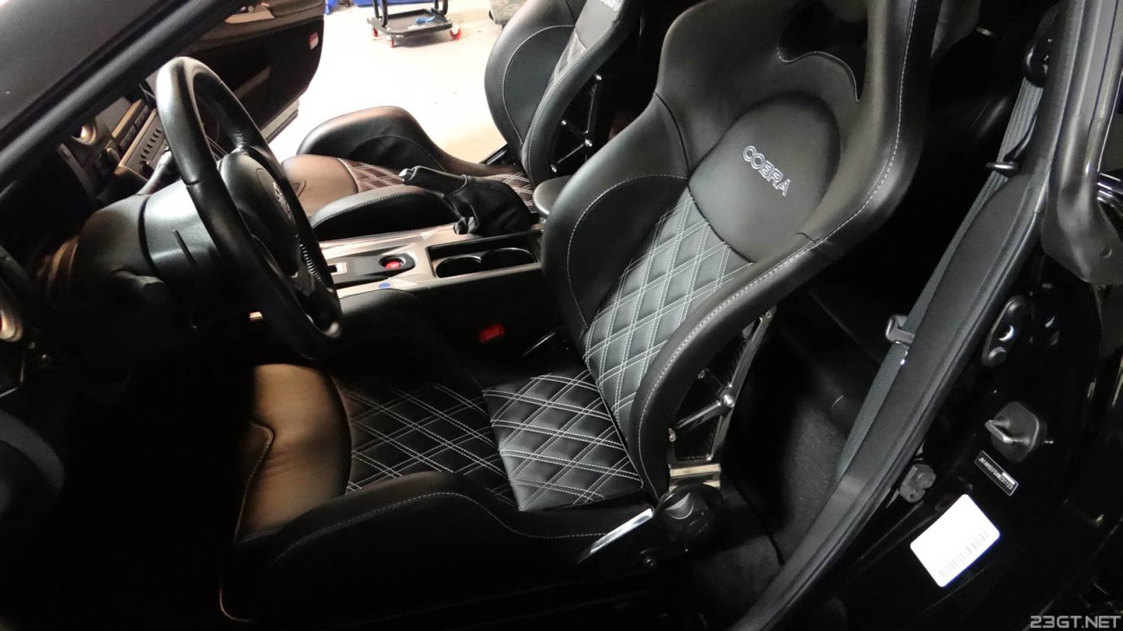 DIY-ATNTFIU: Swapping R35 GT-R Seats For Fun And Profit (Maybe)