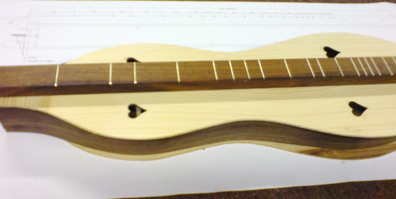 Haüfcut Instruments : Appalachian Mountain Dulcimer