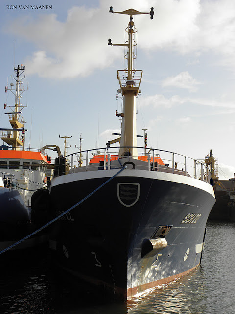 WARSHIPSRESEARCH: Dutch trawlers SCH 22 (Wiron 5) 2002- and the SCH 23 ...