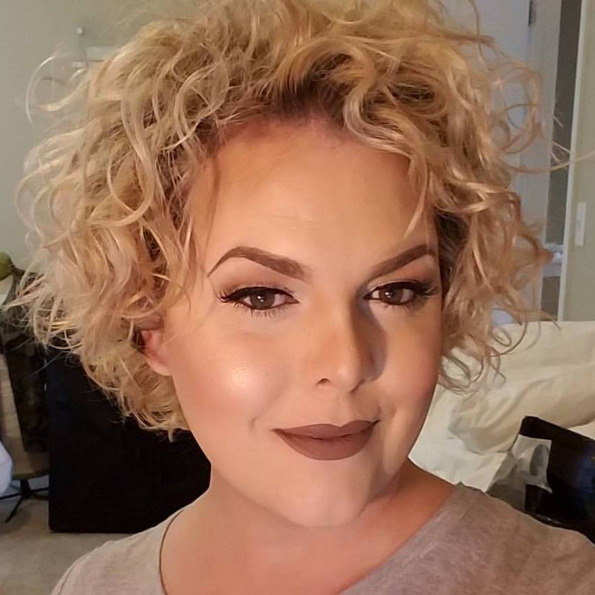 The Heroines of My Life: Interview with Carla Combs