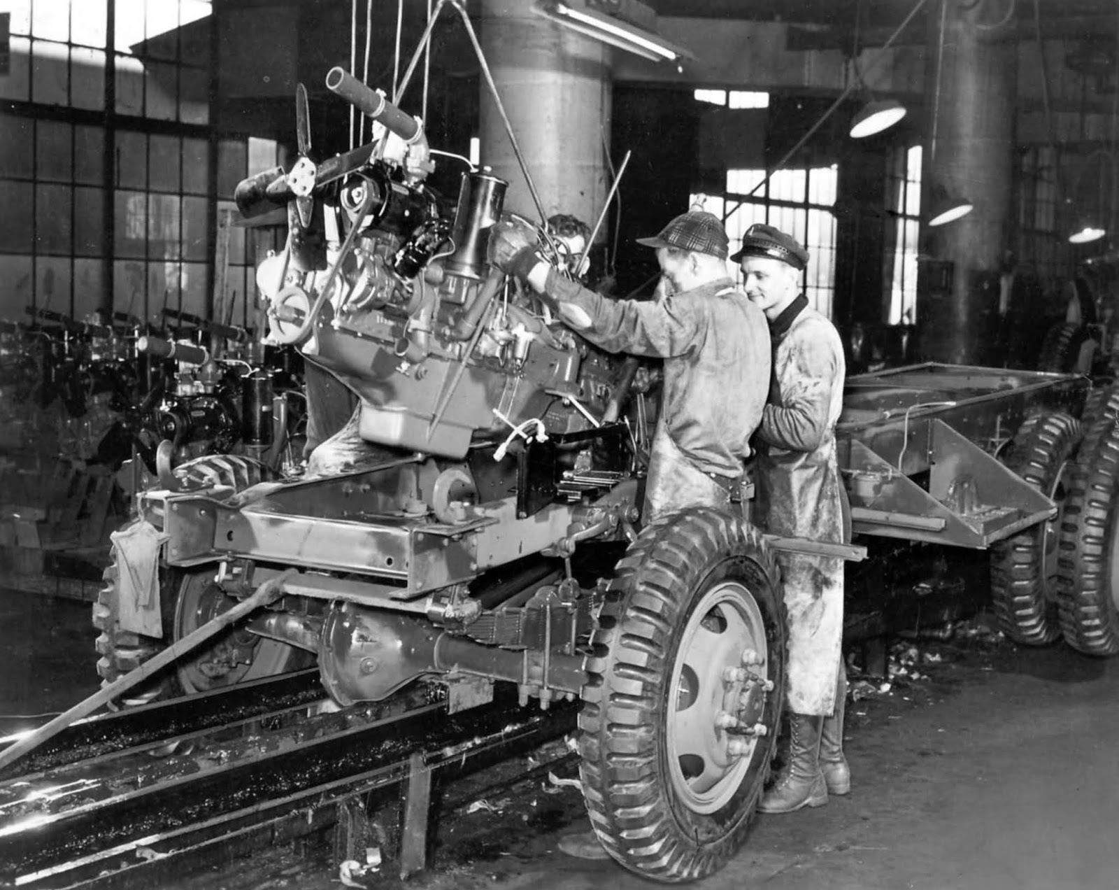 August 9, 1945 -- Studebaker Engine Plant Up for Sale | Connecting the ...