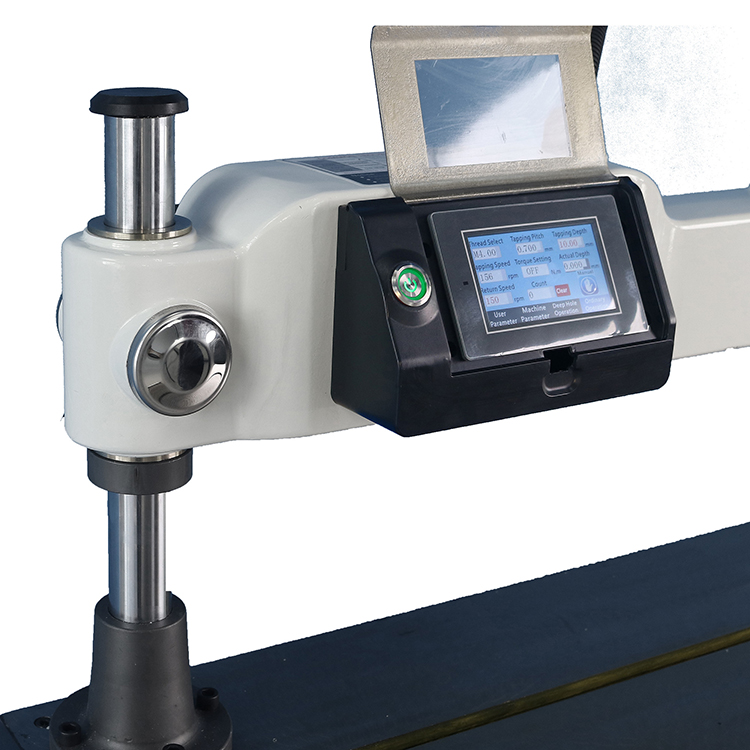 Taraudeuse Automatique Machine - CNC Machine Taraudeuse Automatique M3 ...