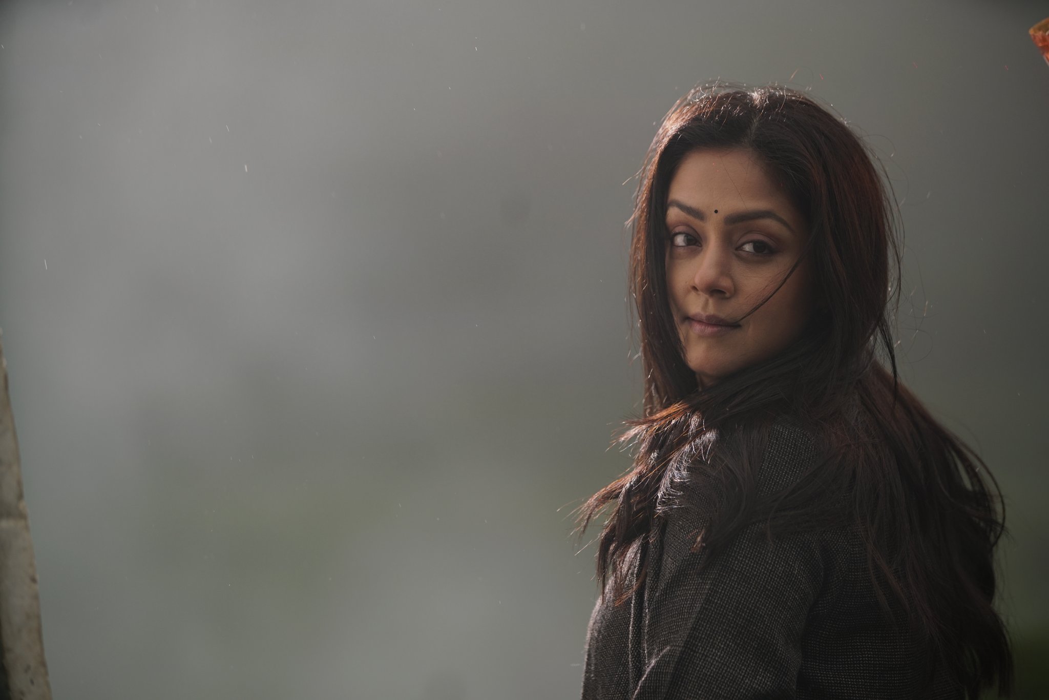 Ponmagal Vandhal Tamil movie stills | Jyothika - MoviesCluster