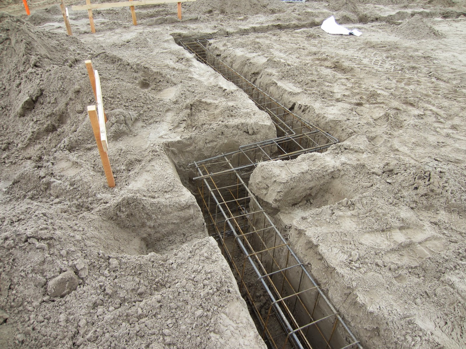 Haus am Hafen: Heute: Fundamente, Fundamente...