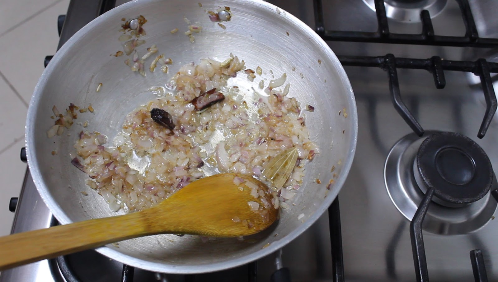 Sindhi Style Bhuna Keema Mutton Mix • My Culinary Expressions