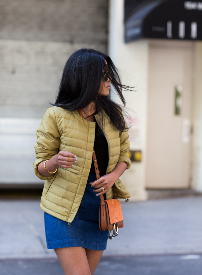 ELIZABETH ROBERTS - Walk In Wonderland