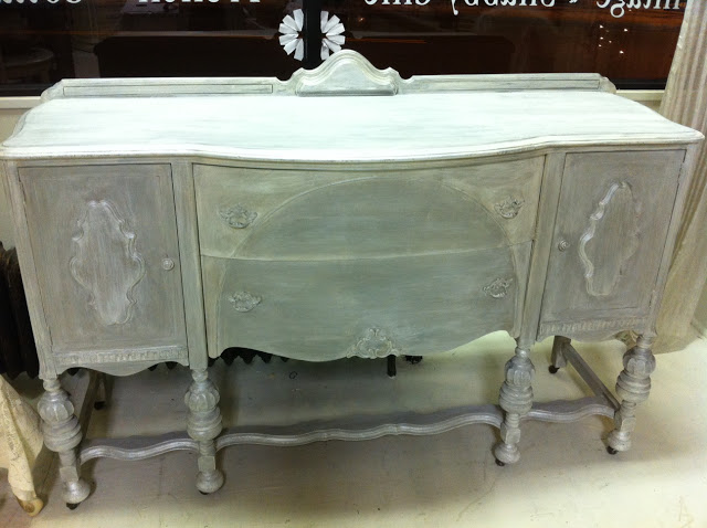 Maison Decor: Pearlized finish~a new look!