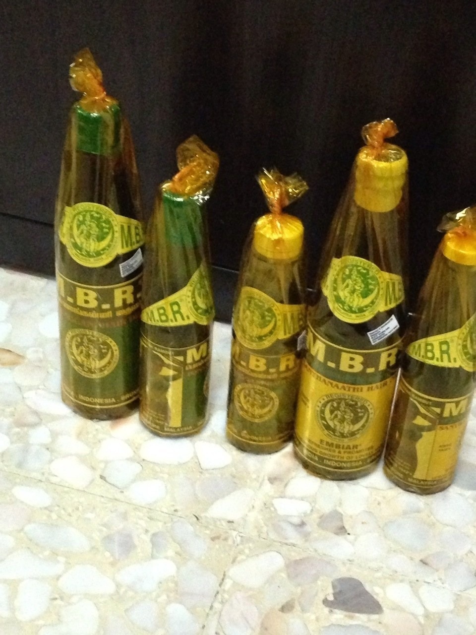 DISTRIBUTORS WANTED NATIONWIDE FOR ESTABLISHED PRODUCTS !: Millions ...