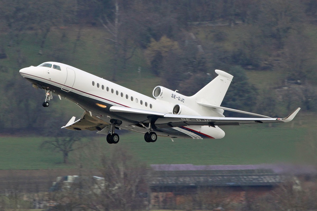 Planes and Trains - Planes 2014: SE-DJC / Dassault Falcon 7X / Blue ...