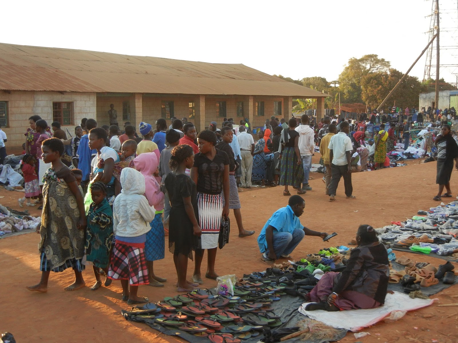 Leo in Malawi: Ekwendeni (20 km from Mzuzu)