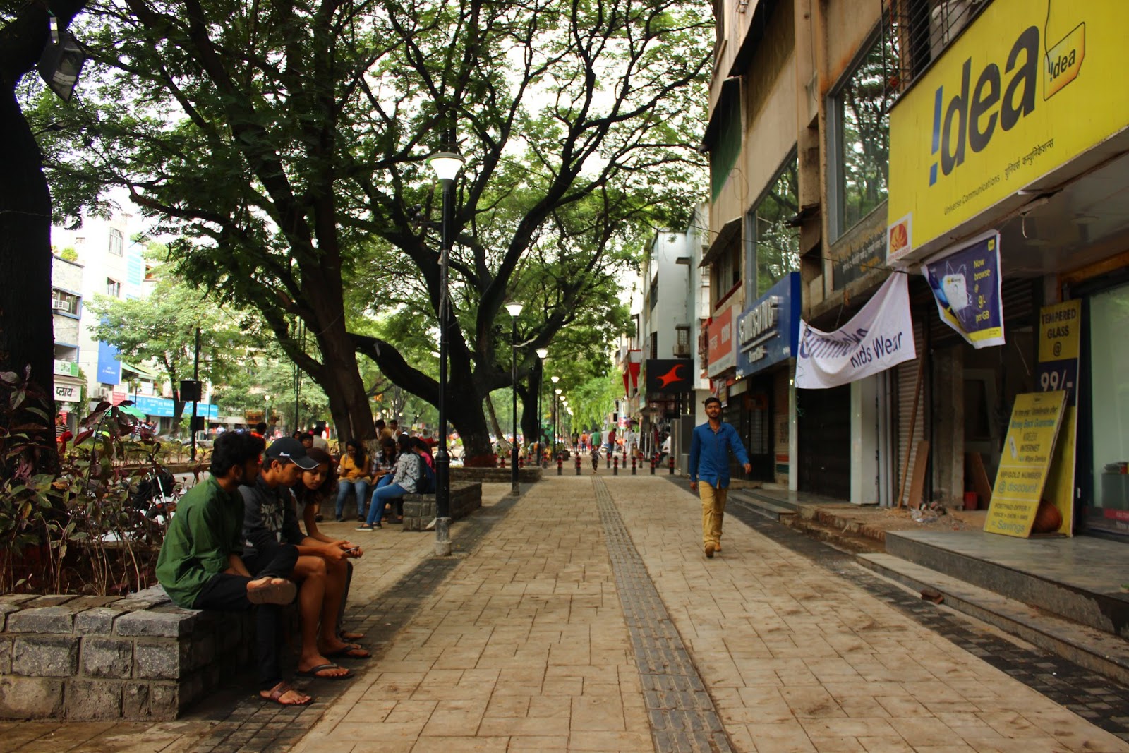 Prasanna Desai Architects: Pune Smart City : Street Redesign Project