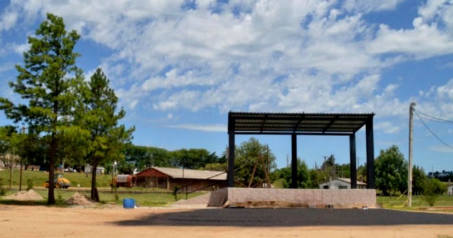 Blanquillo cumple 79 años y así lo celebra. Tomá nota