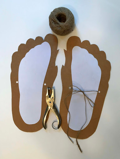 Hey, That's My Art Teacher: Big Feet