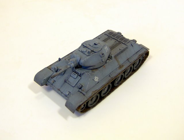 Gulumik Military Models: T-34/76 L11 German Captured 1/72 UM - Gallery