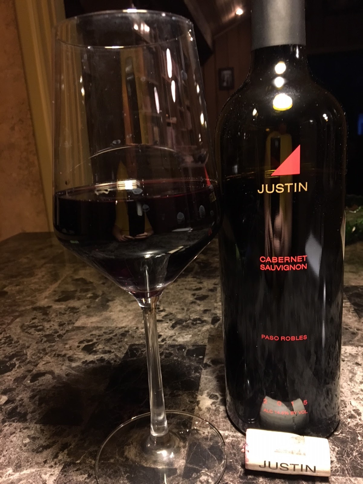 Wine, Food and Fun with the Lumpy One...: 2015 Justin Cabernet Sauvignon