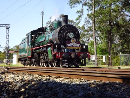 Phillip Overton: Landsborough: Caloundra's historic railway town