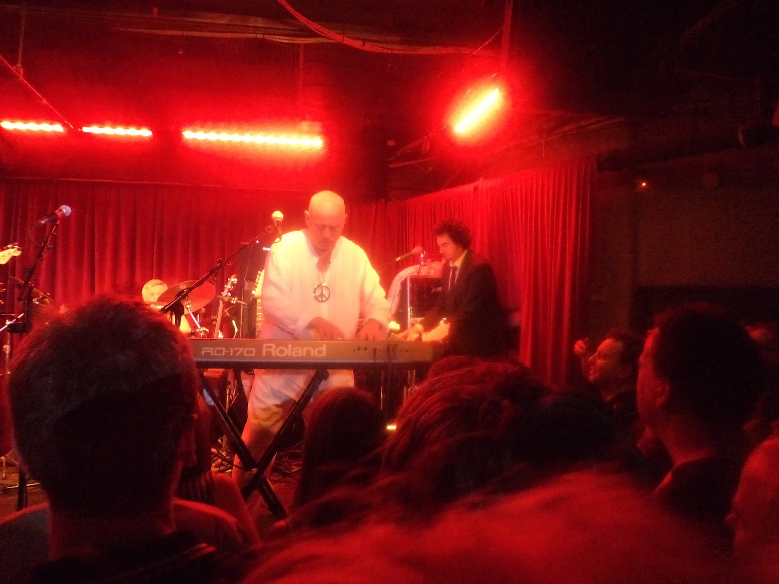 The Rebel Magazine: The Rutles Live at The Borderline