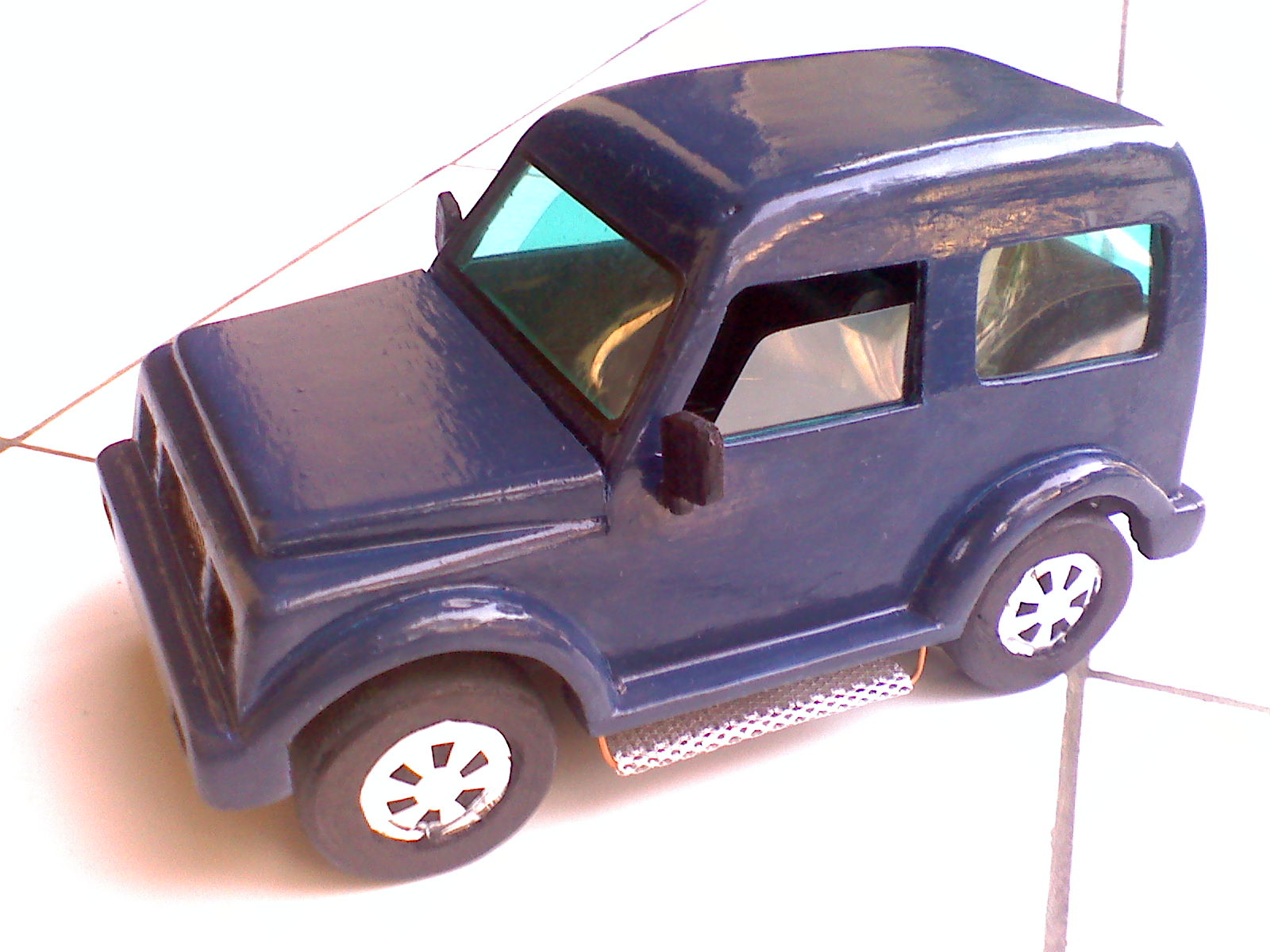 MINIATUR MOBIL KAYU KEREN