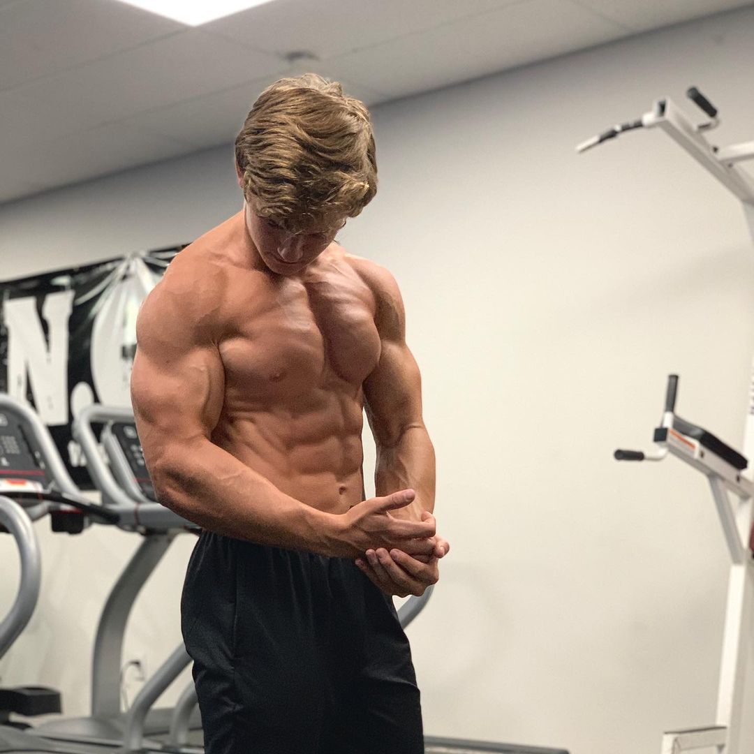 the beauty of male muscle