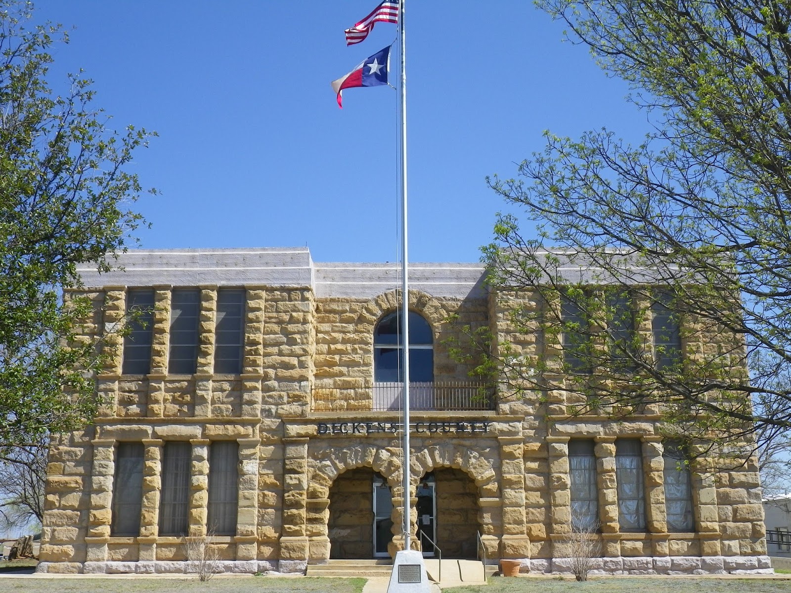 Texas Courthouse Tour: SPRING BREAK TRIP: 3/15: Canadian, Miami ...