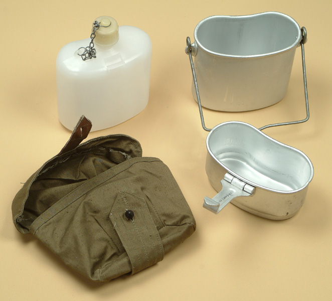 Webbingbabel: Soviet Army Airborne Combined Mess Kit