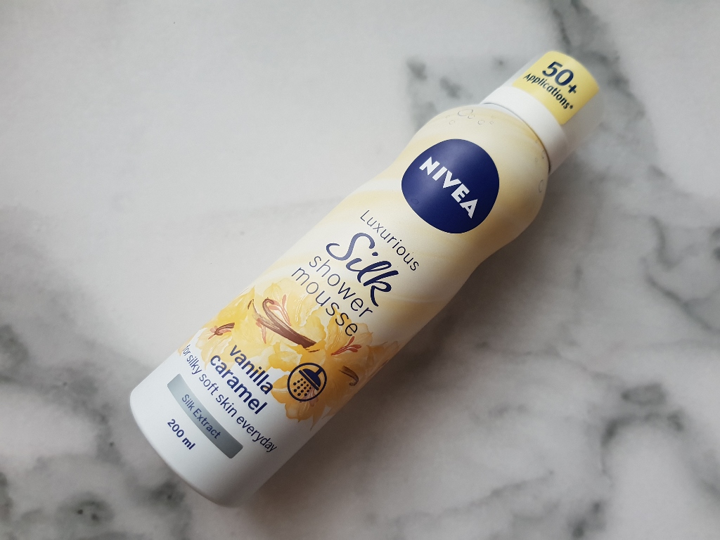 Lipstick's blade: Nivea Silk Shower Mousse vanilija i karamela