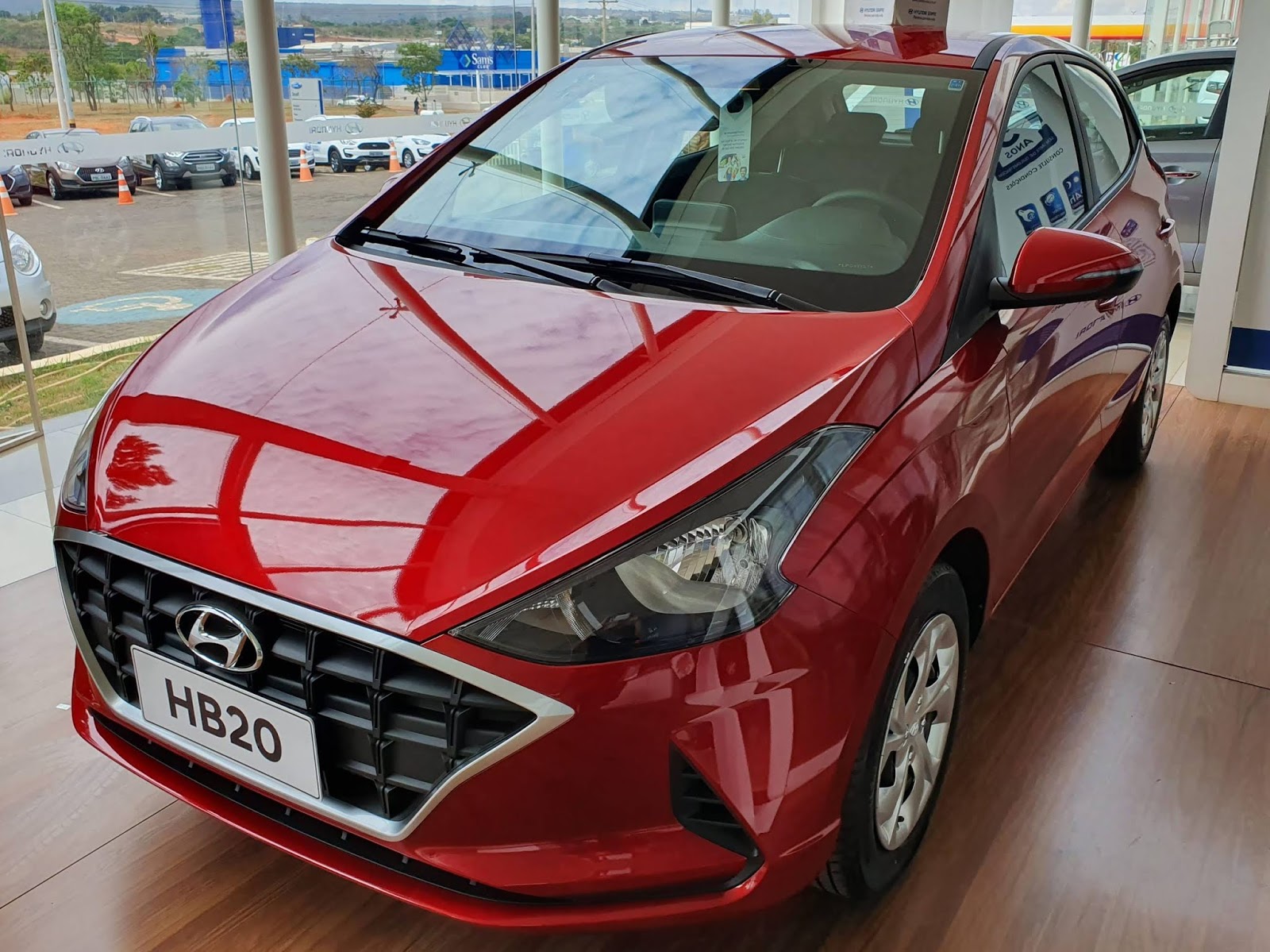 Novo Hyundai HB20 2020: versões Sense (acesso), Vision e Launch Edition ...