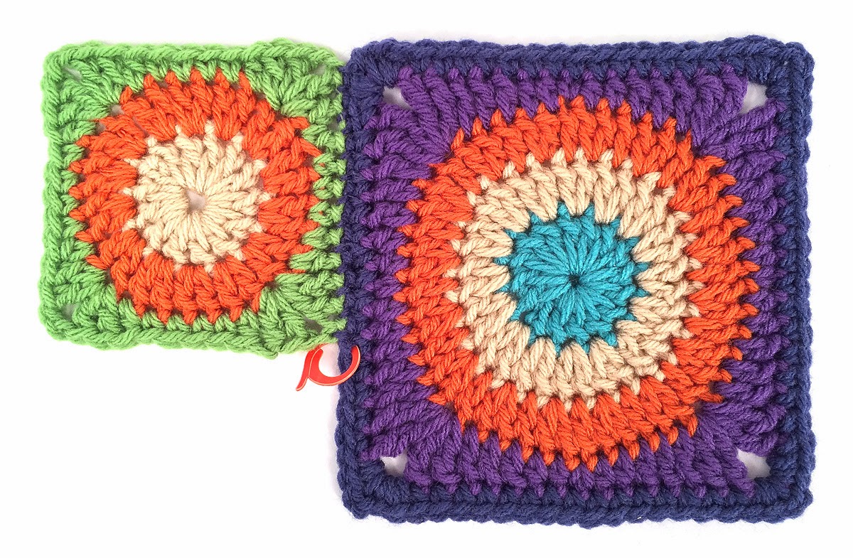 Carolyn Christmas Designs: Sewing Blocks Together