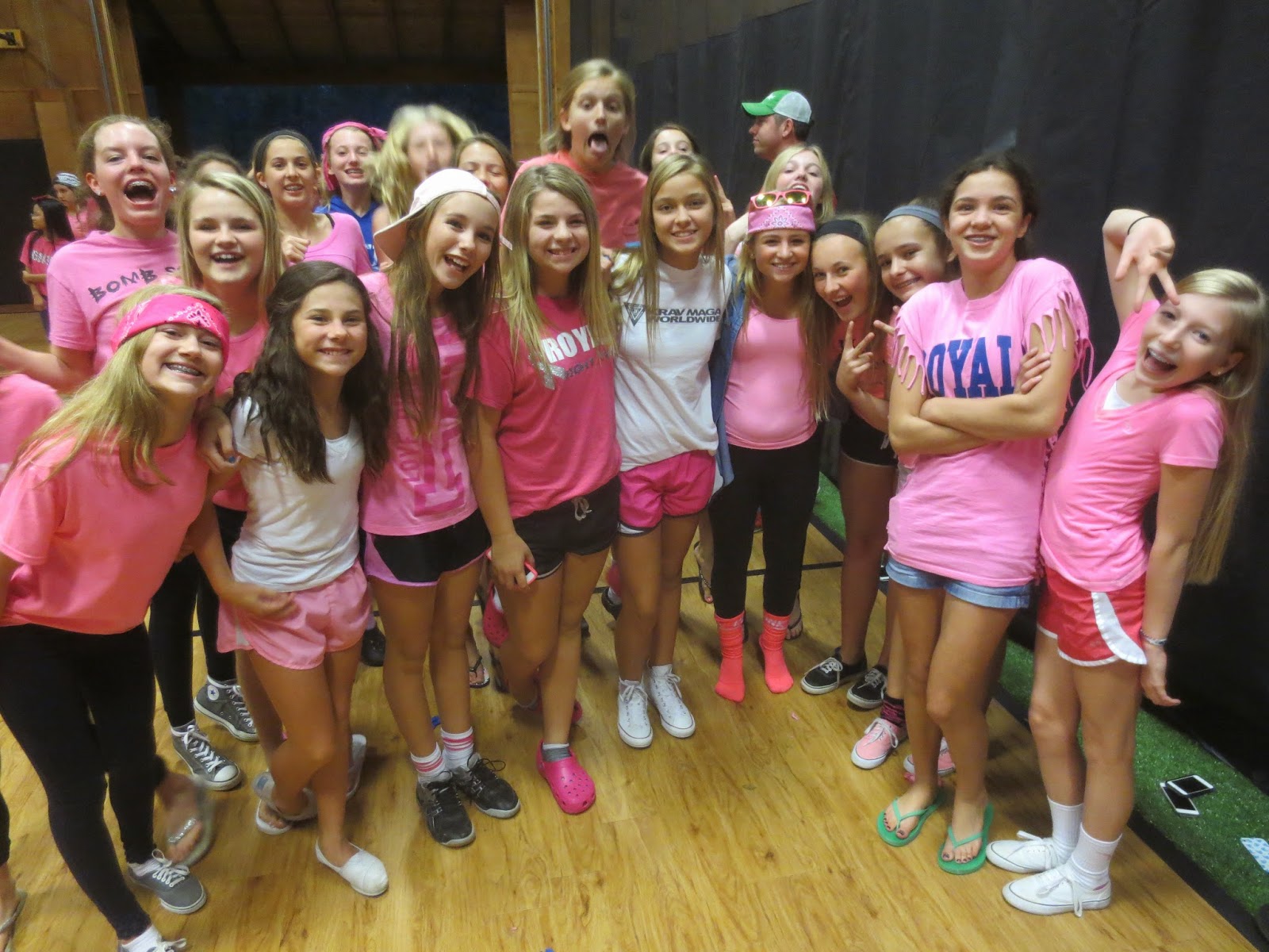 Overlap: GIRLS RULE! BOYS DROOL!